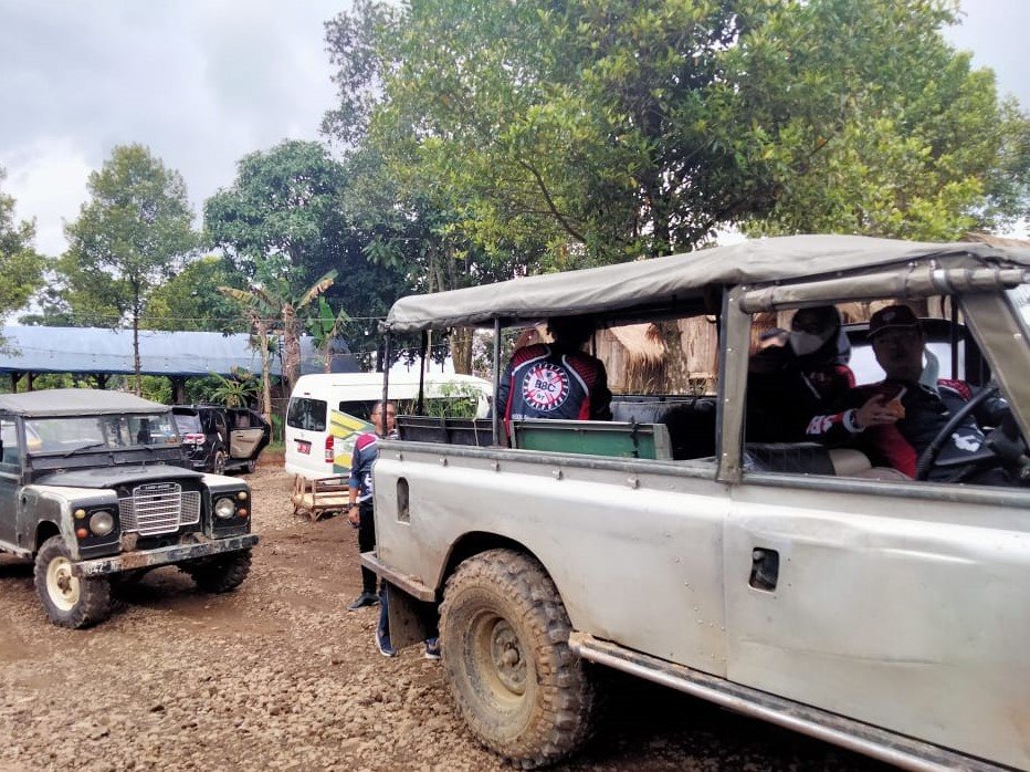 Paket Filemon Camp Menuju Desa Dan Kebun Kopi Cisadon