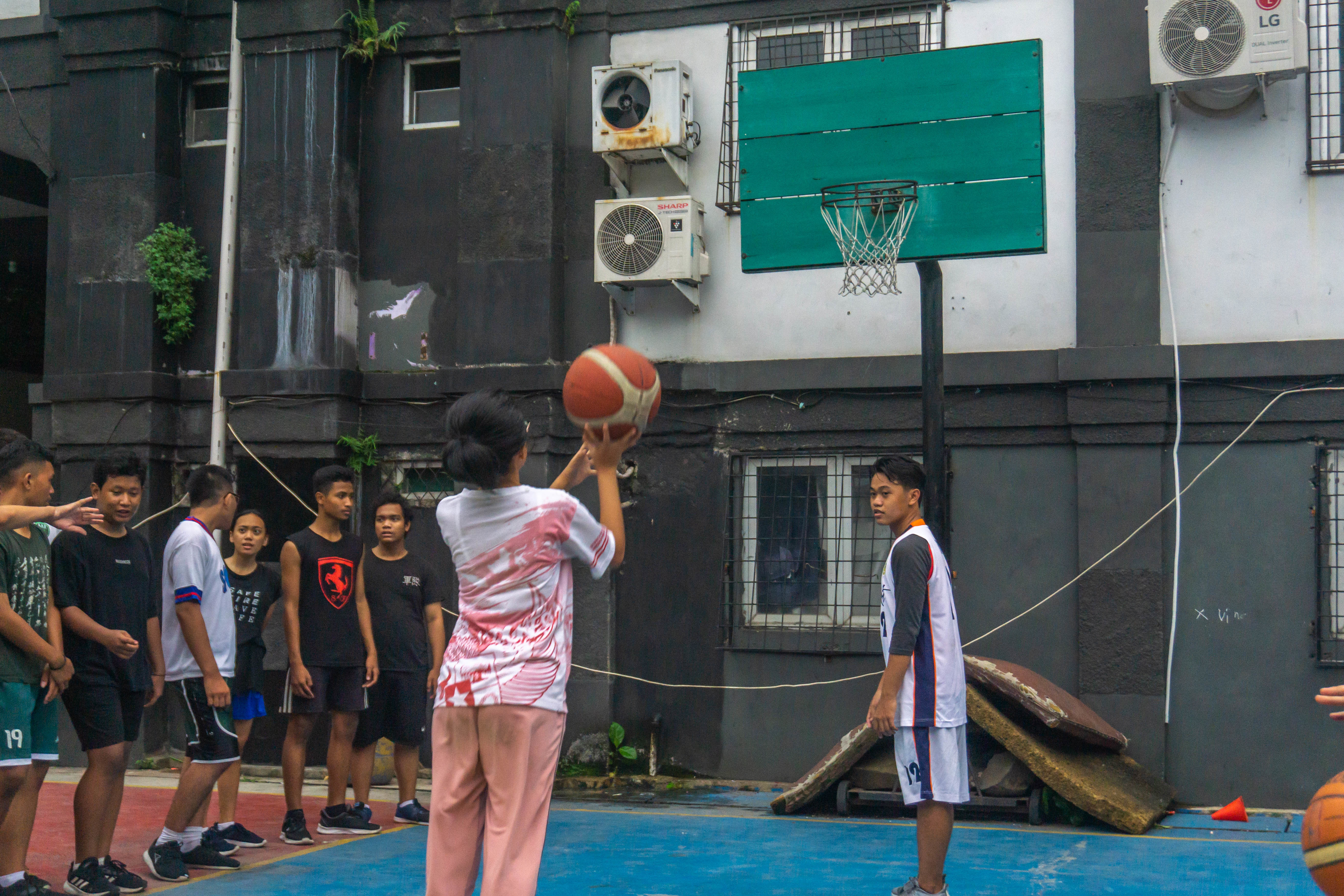 Ekstrakurikuler Futsal dan Basket Pertama Setelah 2 Tahun