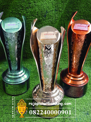 Piala Custom Bandung | Langsung dari pengrajin 082240000901
